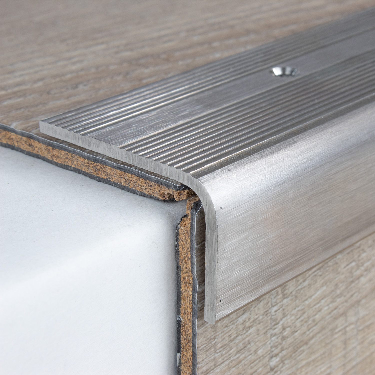 Auer | Treppenkanten- & Winkelprofil Lynbrook | Rutschhemmend R10 DIN ...